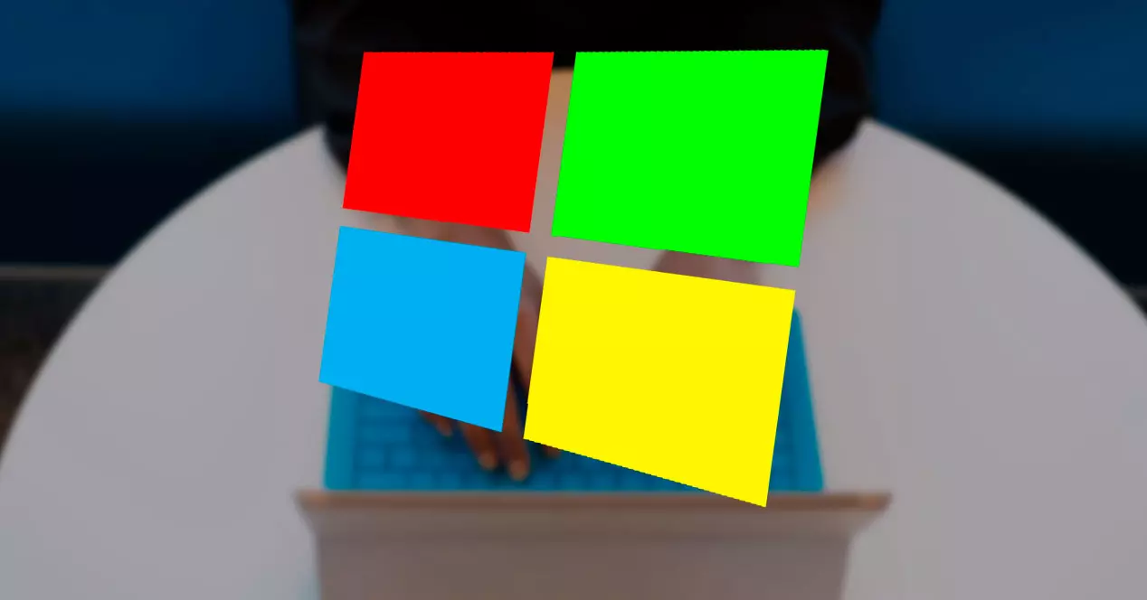 Pemperibadian Windows 10