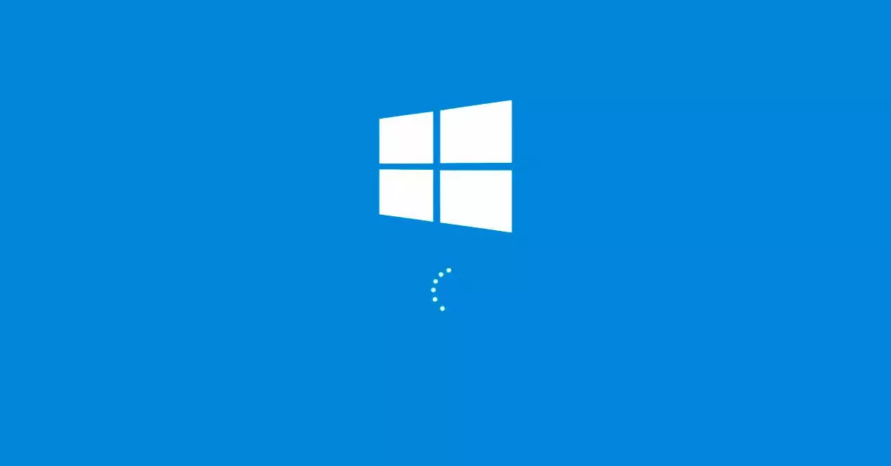 Restaurar el sistema: què fer davant d'un bloqueig a Windows 23555_1