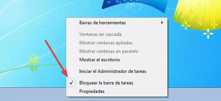 Windows 7 Lock taskbar