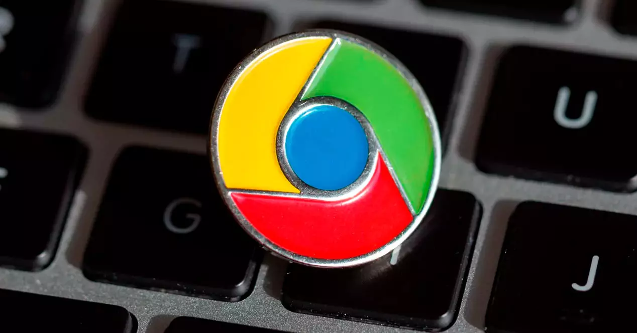Browser Chrome peste tastatură