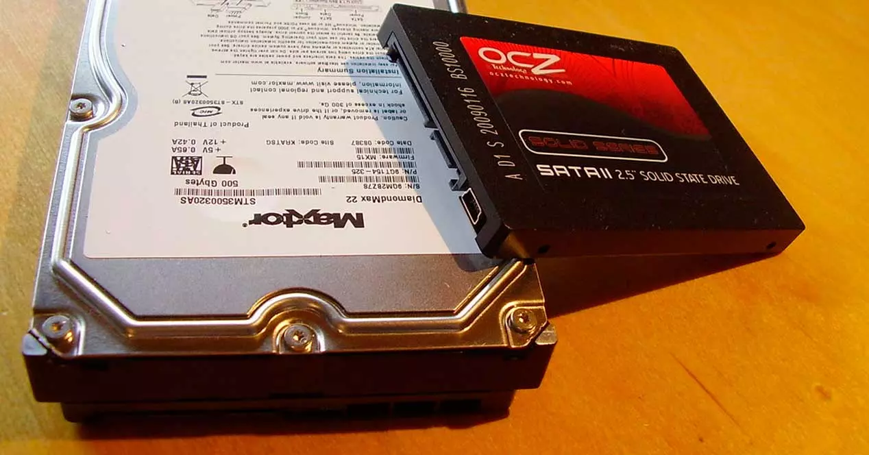 Hard drive sy SSD