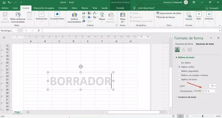 Excel modifikon transparencën e tekstit në WordArt