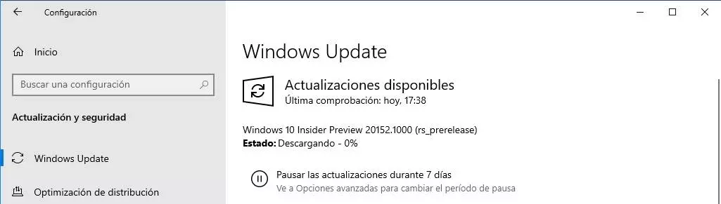 Atsisiųskite „Windows 10 build 20152“.