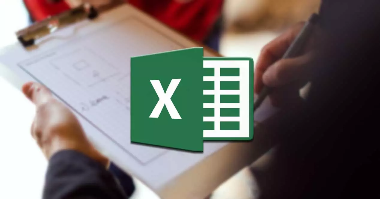 Excel mainų sritis