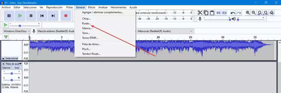 Audacity generuje hluk