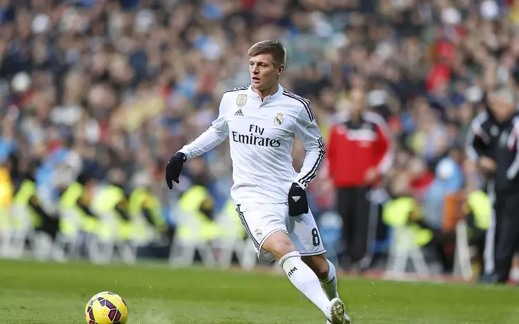 Kroos theem df2