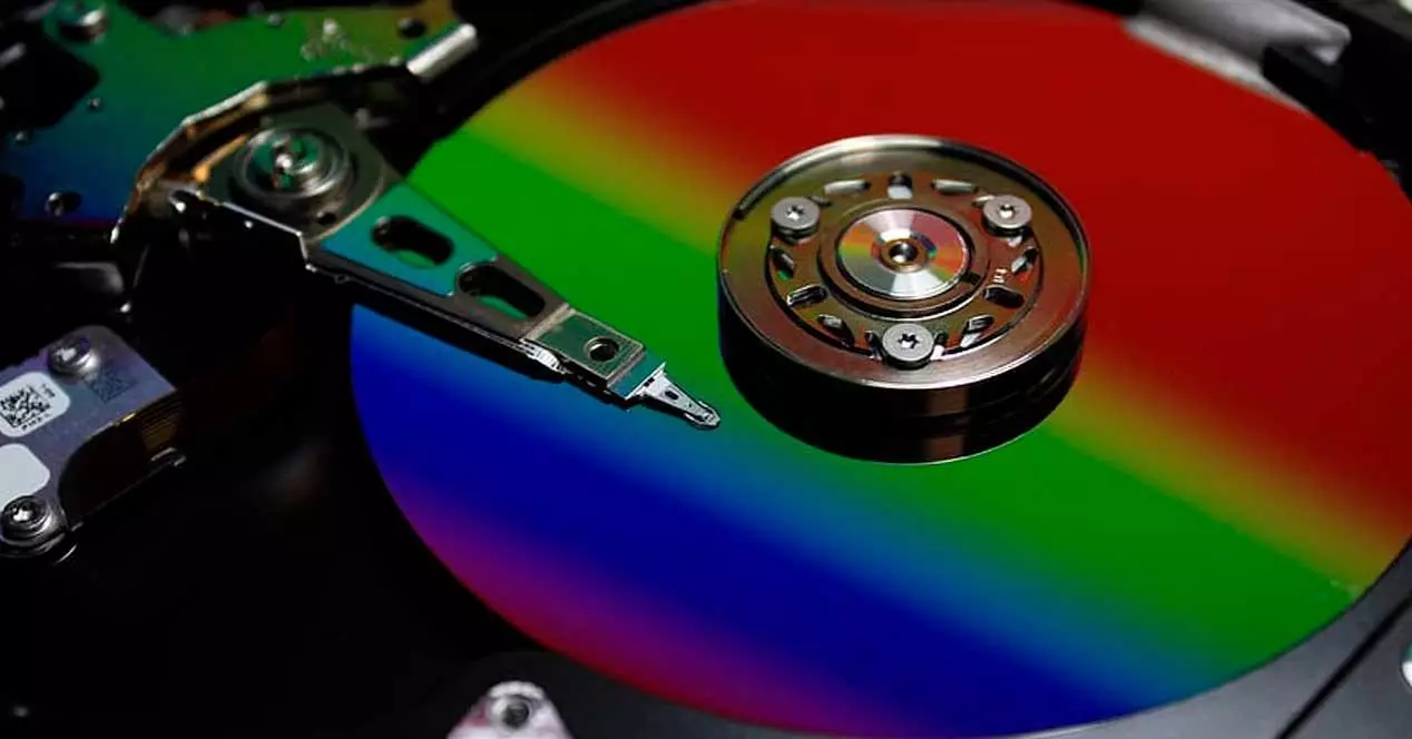 farby pevného disku