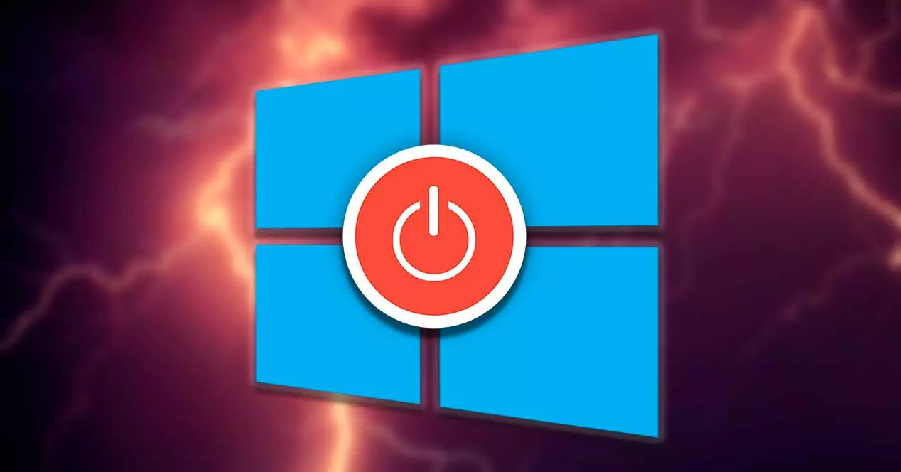 Windows neieslēdzas pēc strāvas padeves