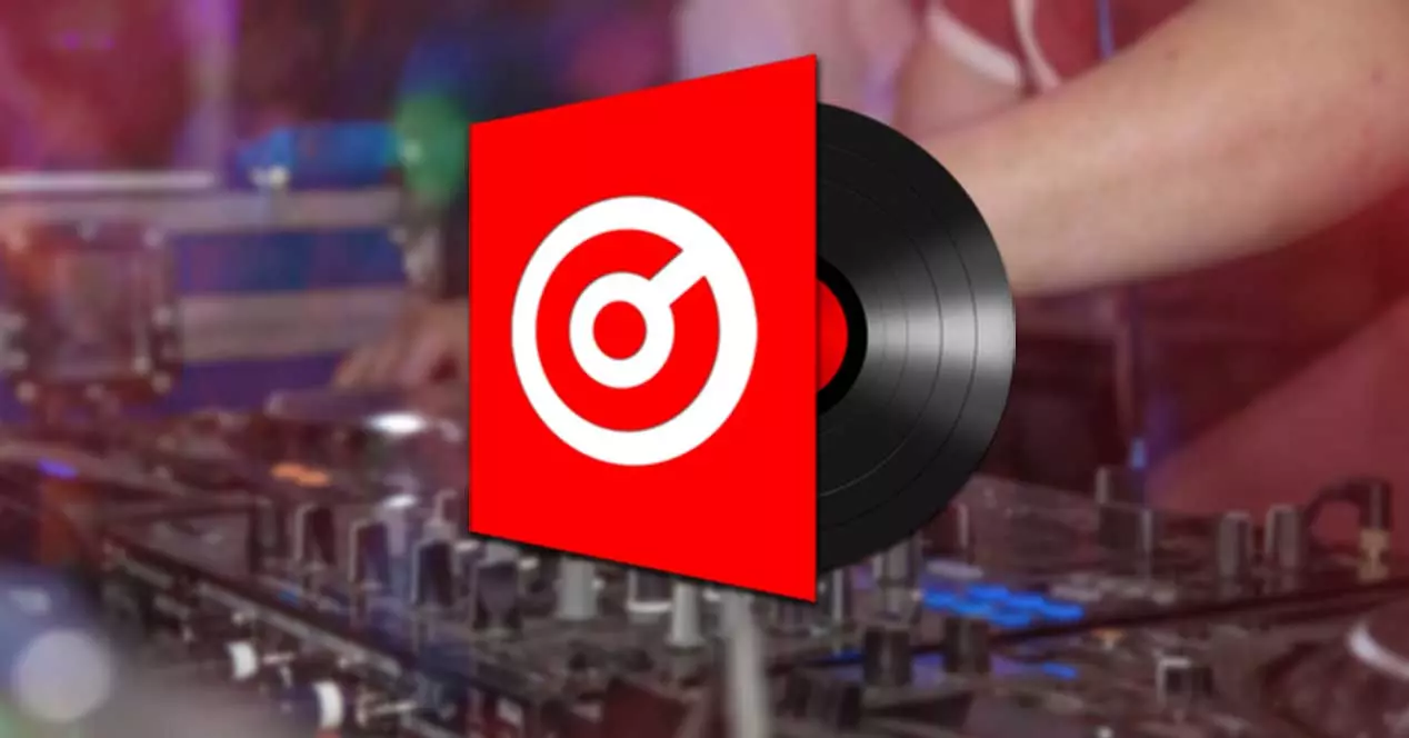 Profesionálny program VirtualDJ na mixovanie zvuku a videa