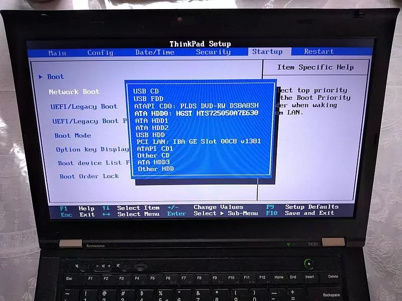 ลำดับการบูต UEFI BIOS