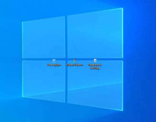 Madhësia e ikonës së Windows 10 - shumë e vogël