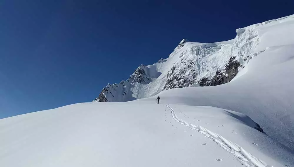 pozadia lyžiarov