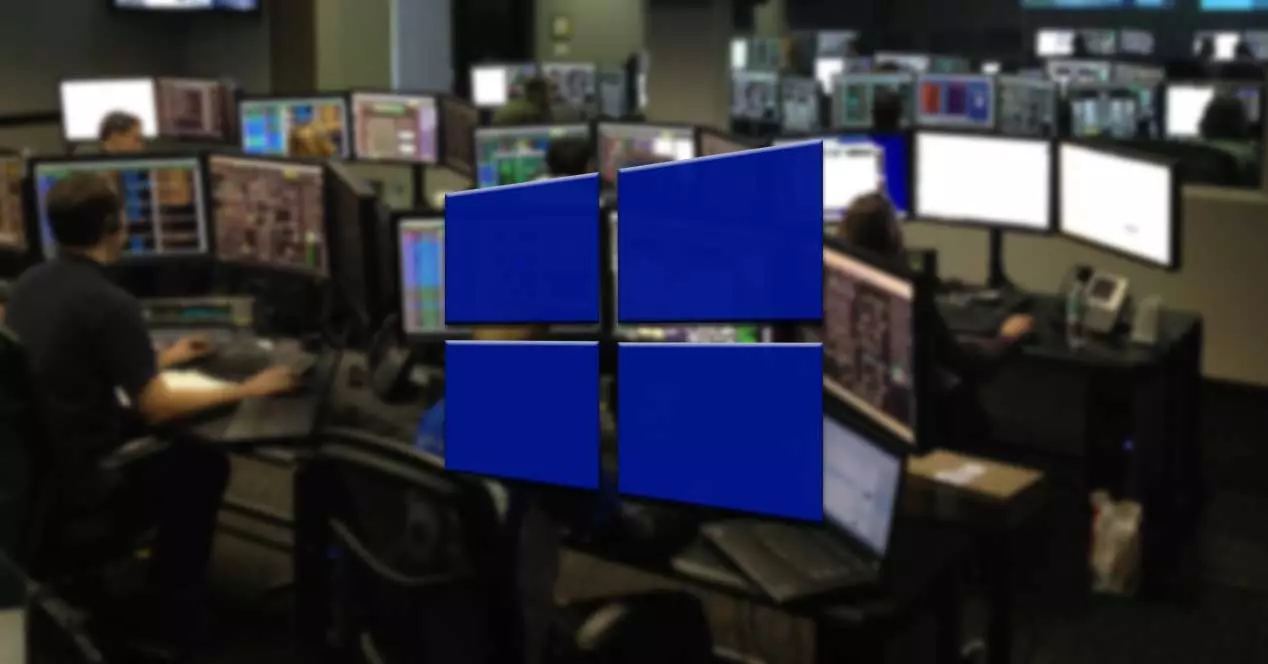 Windows'ta çeşitli ekranların parlaklığını artırın ve azaltın