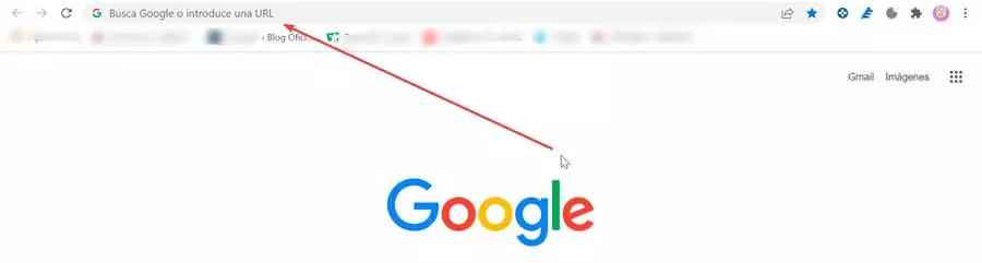 Zoek op Google of voer een URL in